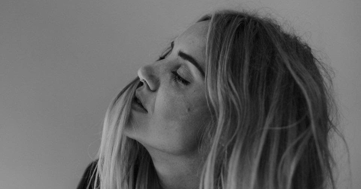 Amy Guess w/ Jade Million & Brooke Alexx in Nashville at CLOSED