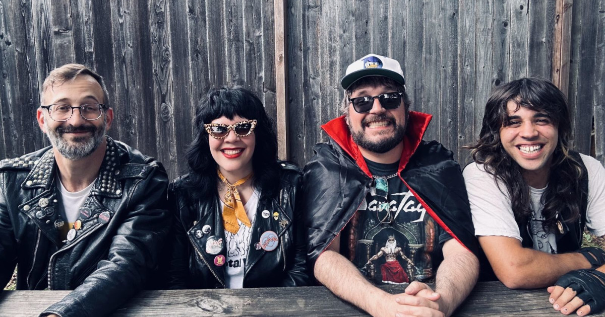Badzy (NOLA POWER POP) | Short Waves | Joe Gorgeous [SHOWROOM] in