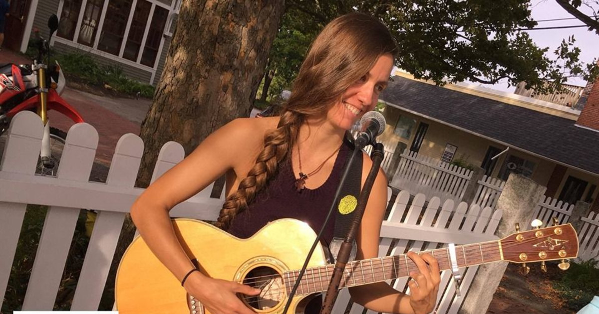 Live Music: Kate Mcdougall in Boston at Newburyport Brewing Co.