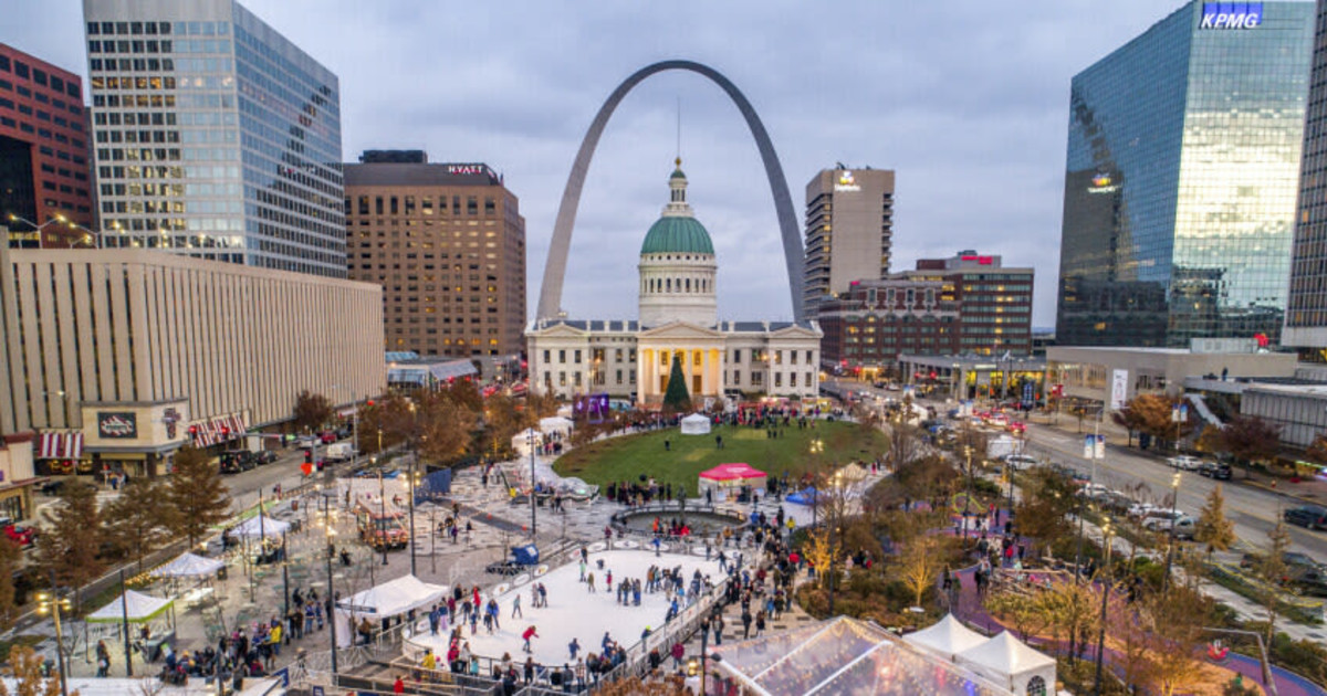 Winterfest - Festival of Lights Opening Day in St. Louis at Kiener