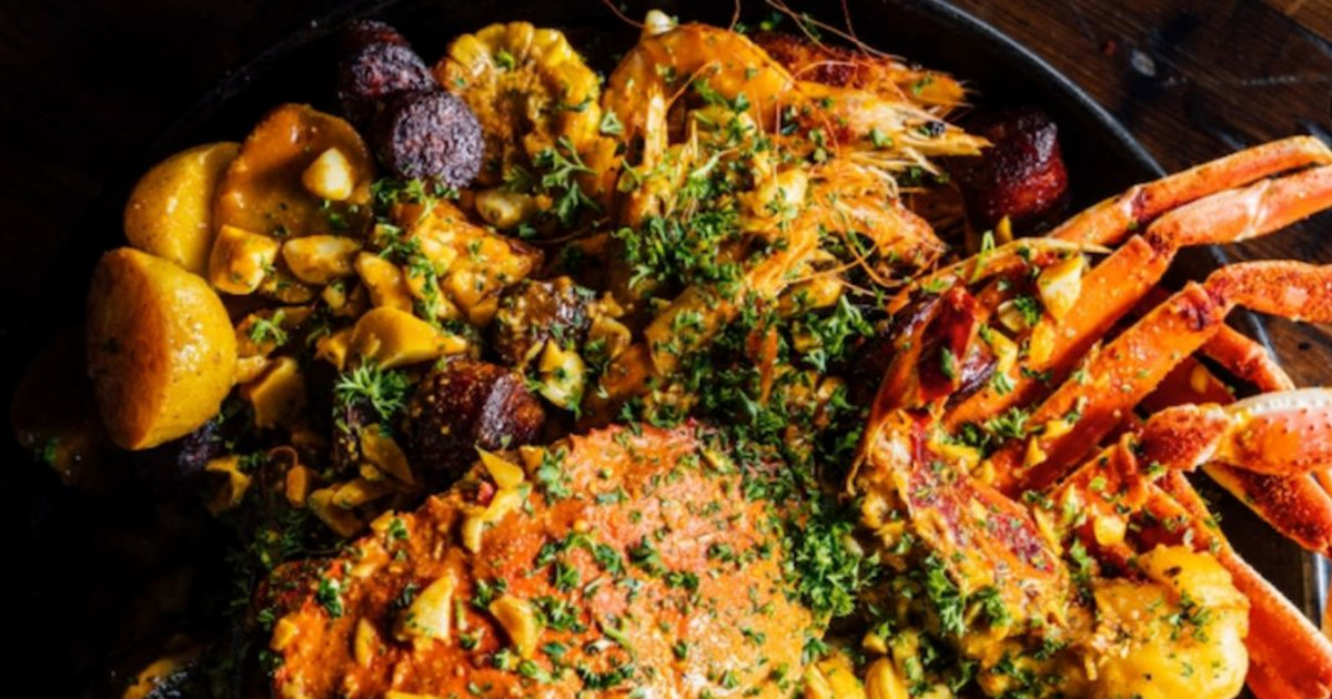 Thanksgiving To-Go: alaMar Dominican Kitchen Revives Its