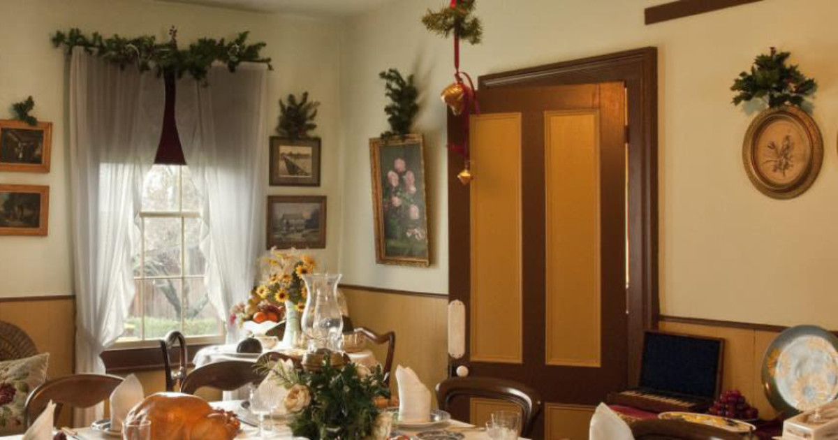 Helmcken House Old-Fashioned Christmas in Victoria at Royal BC