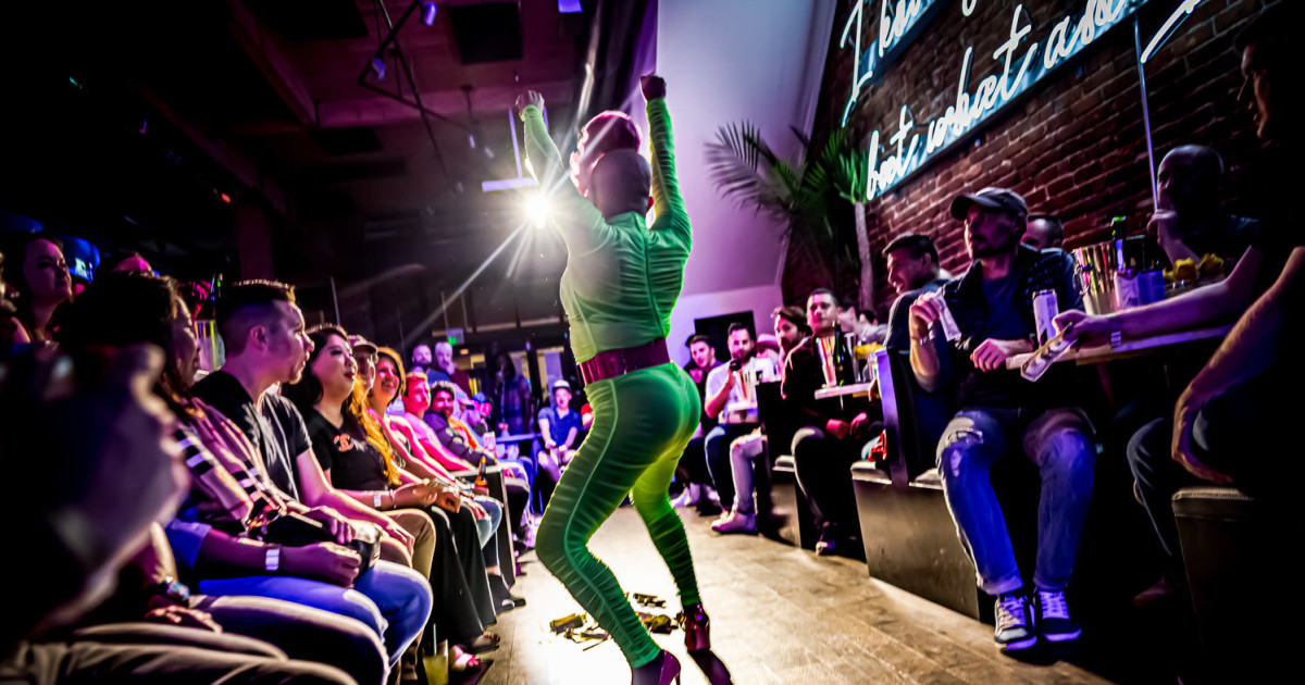 Barcade in Seattle at Queer Bar