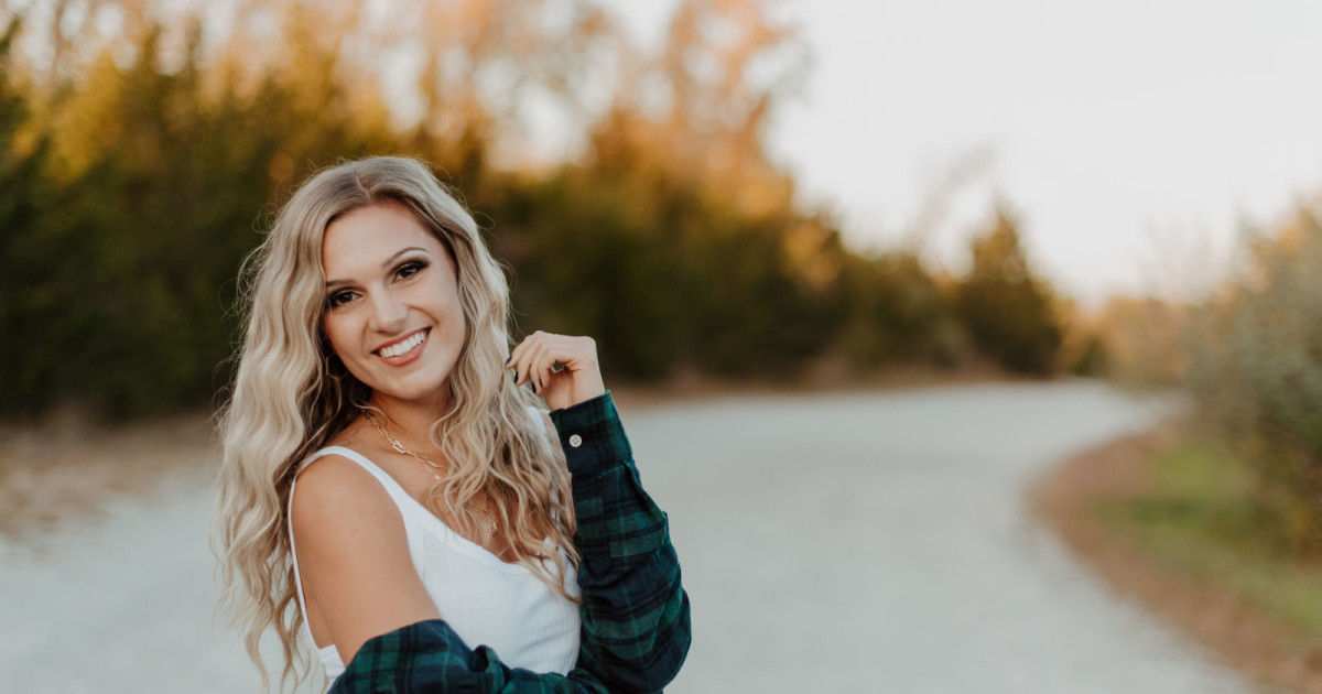 Tana Matz in Nashville at The Countrypolitan