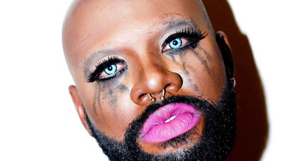 Wicked: Sing Along Drag Brunch in Chicago at The Walnut Room