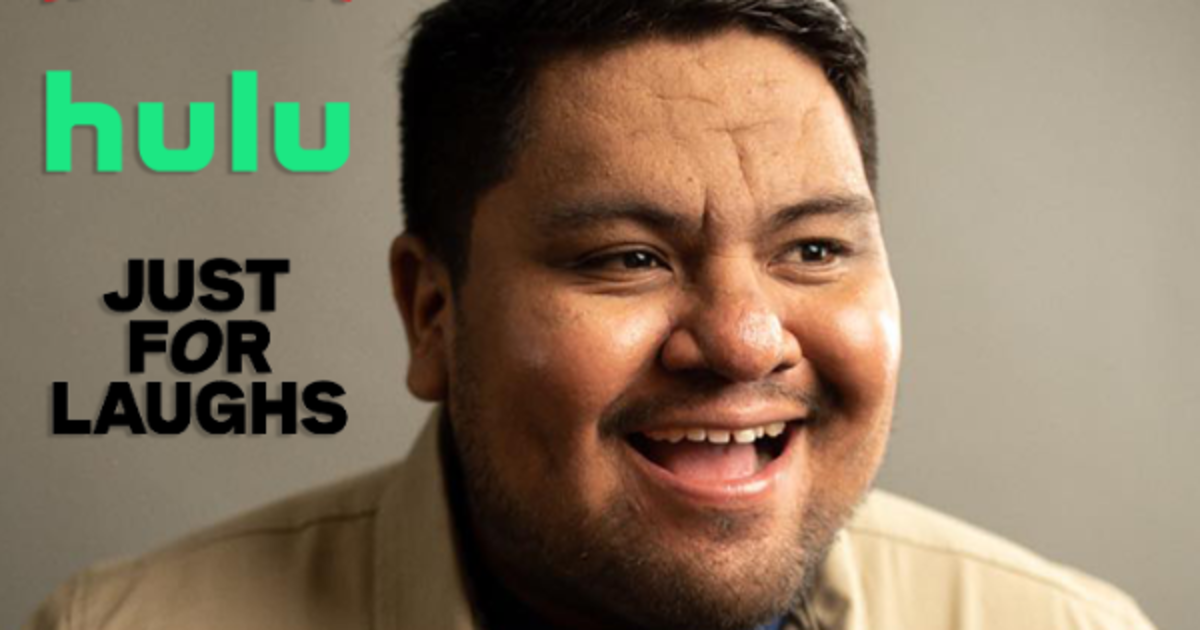 Leo González in Seattle at Emerald City Comedy Club