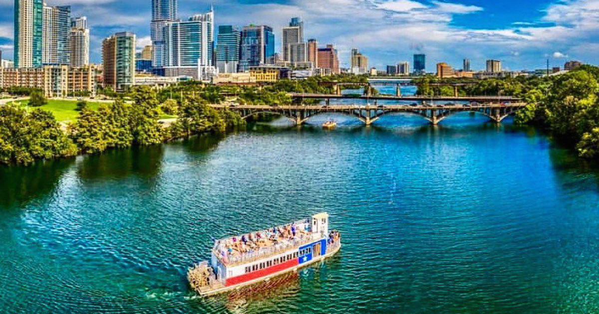 The Brunch Boat Series in Austin at Lady Bird Lake