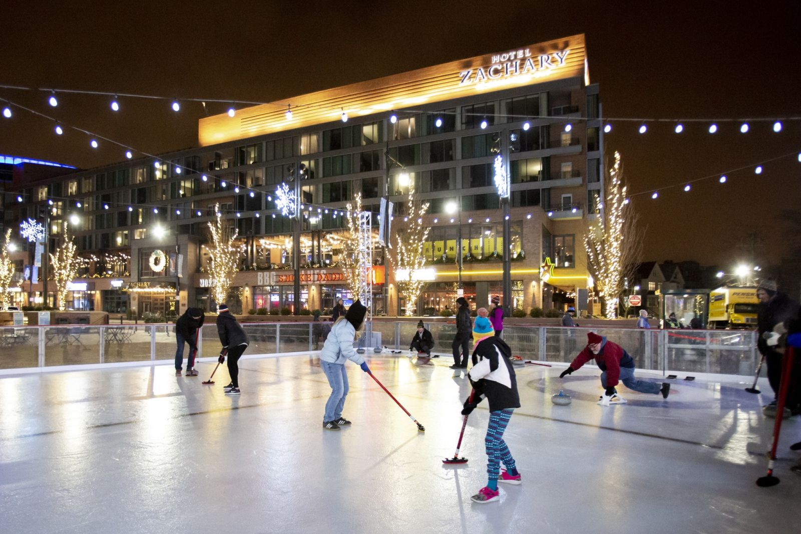 Our Favorite Places To Go Ice Skating In Chicago