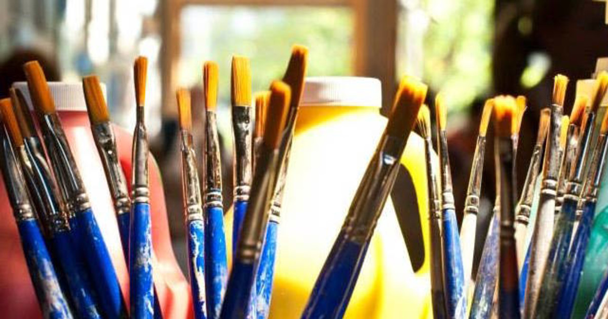 Paint & Wine Night: Denver Alpen Glow in Denver at Sipping N'