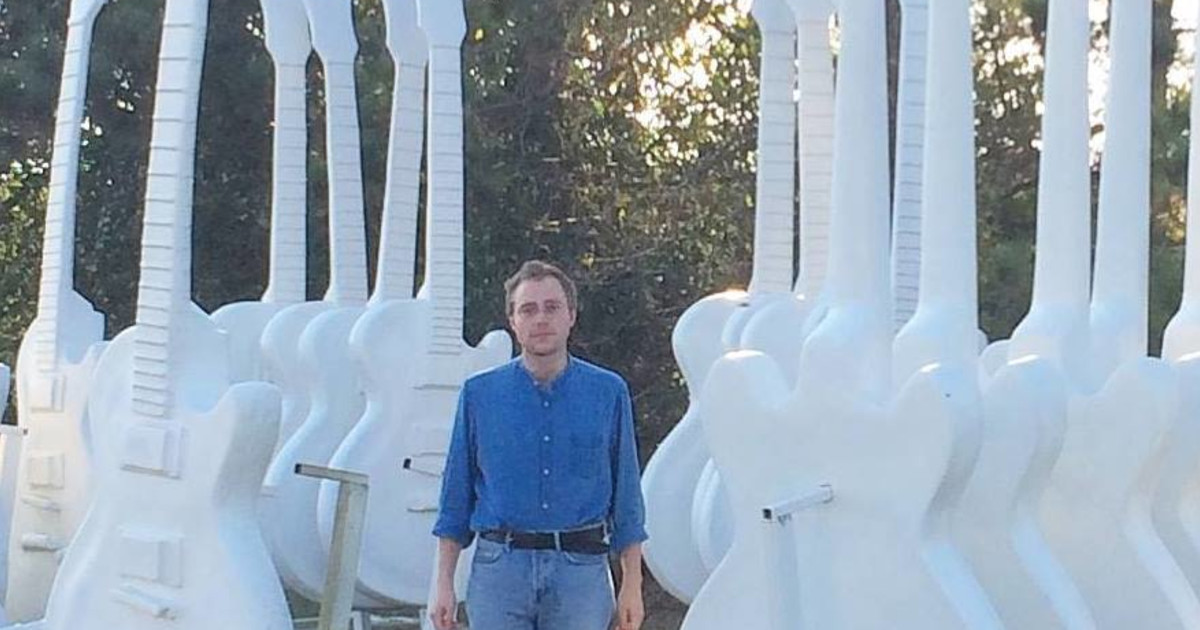 Julian Lynch, Big Syn, Daniel Wyche in Chicago at The Owl