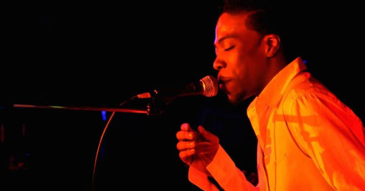 Peven Everett in Chicago at Cubby Bear