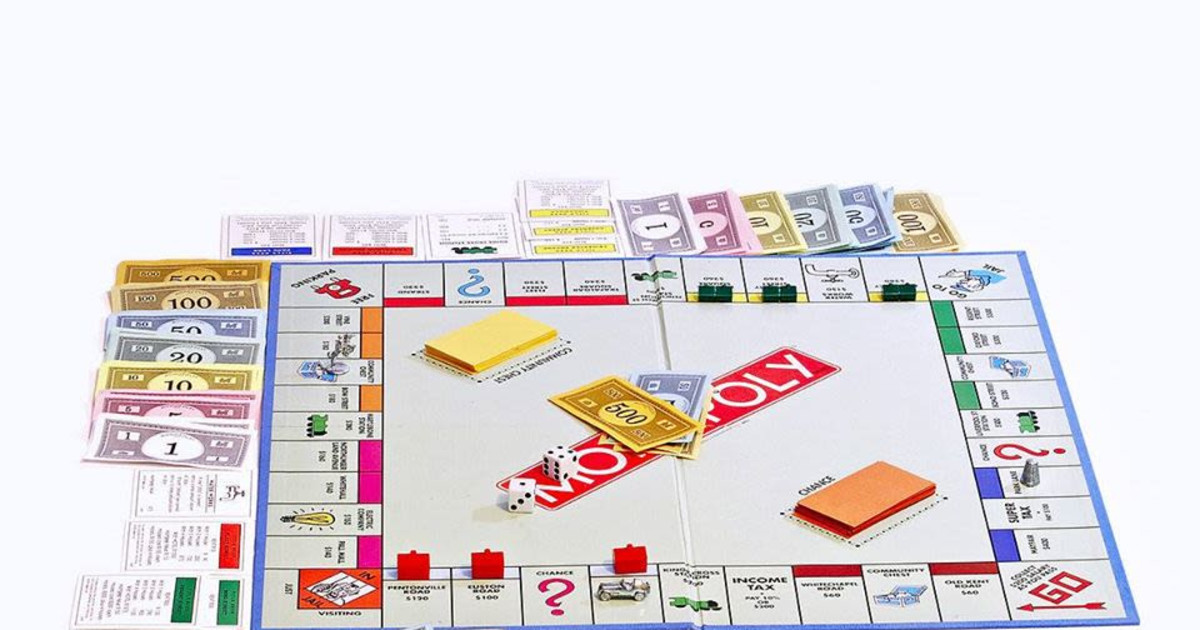 Monopoly Tournament in Salem at The House of the Seven Gables