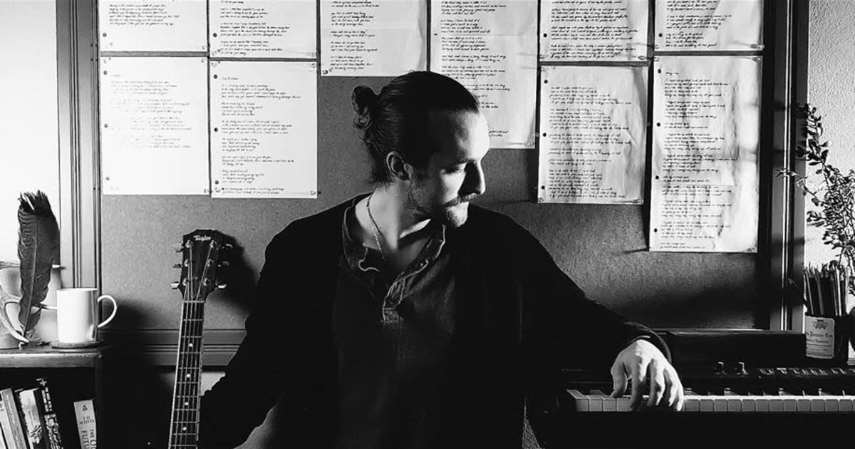 Gabriel Delayne, Dravus House, Larsen Gardens in Seattle at