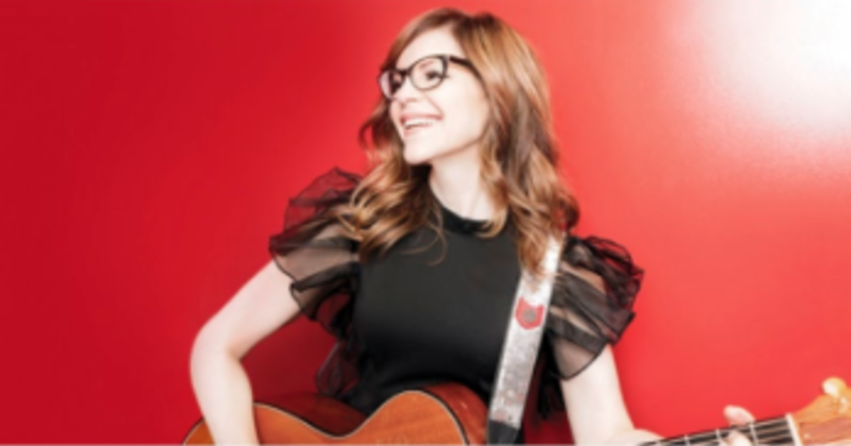 Lisa Loeb Livestream in NYC at #DoStuffAtHome