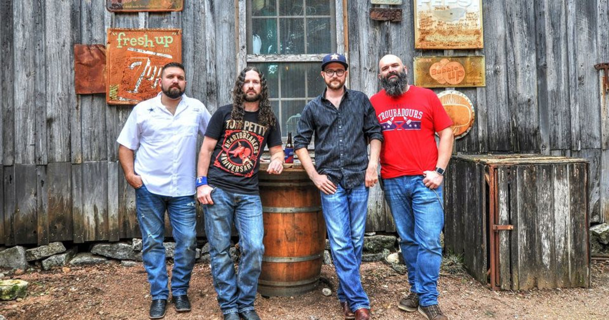 Jesse Stratton Band in Hye at Hye Cider Company