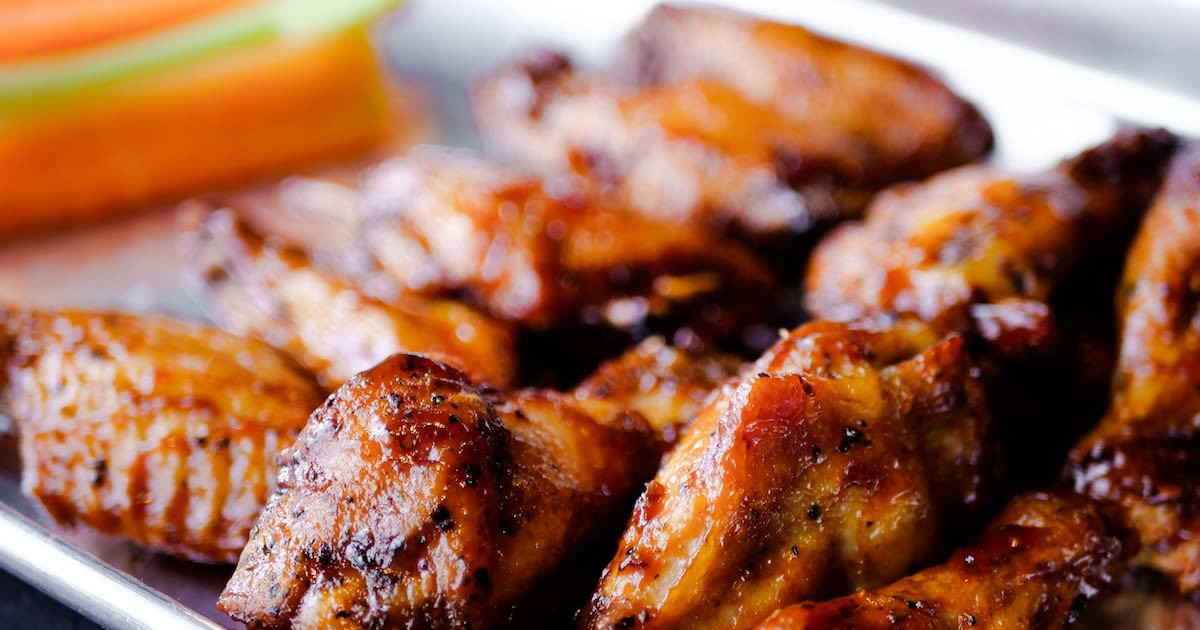 WingOut Chicago's Wing Series At OG's Chicago in Chicago at OGs