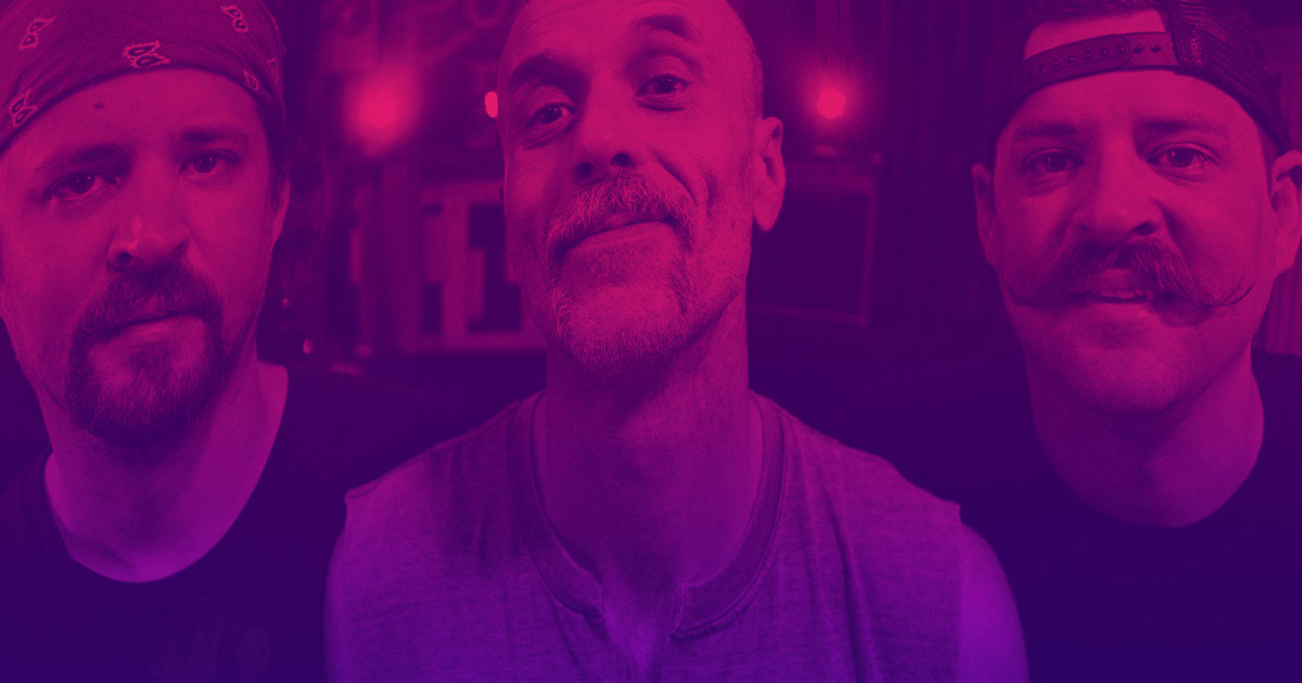 Purple Bee Groove Party with LoBoZ • Live Stream in Volente at