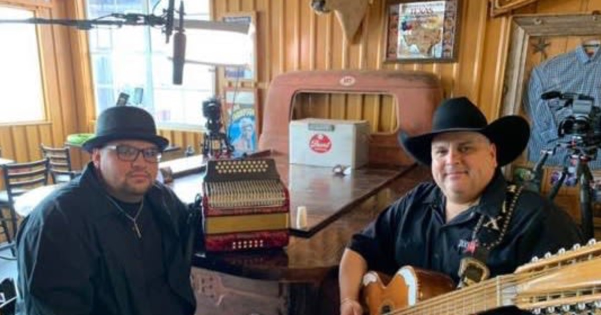 Max & Josh Baca in Austin at The Backstage