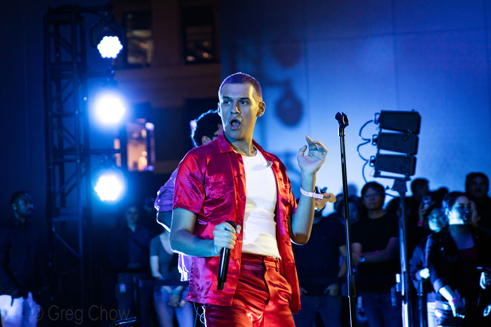 Review: Omar Apollo @ Apple Union Square