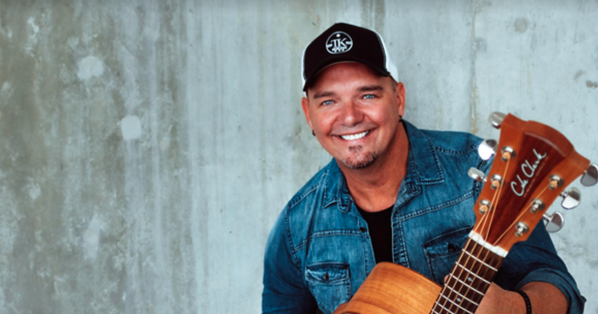 Troy Kemp in Nashville at Puckett's Grocery - Downtown