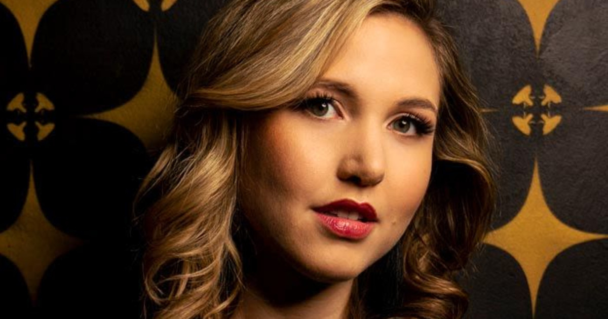 Taylor Tomlinson in Nashville at Zanies