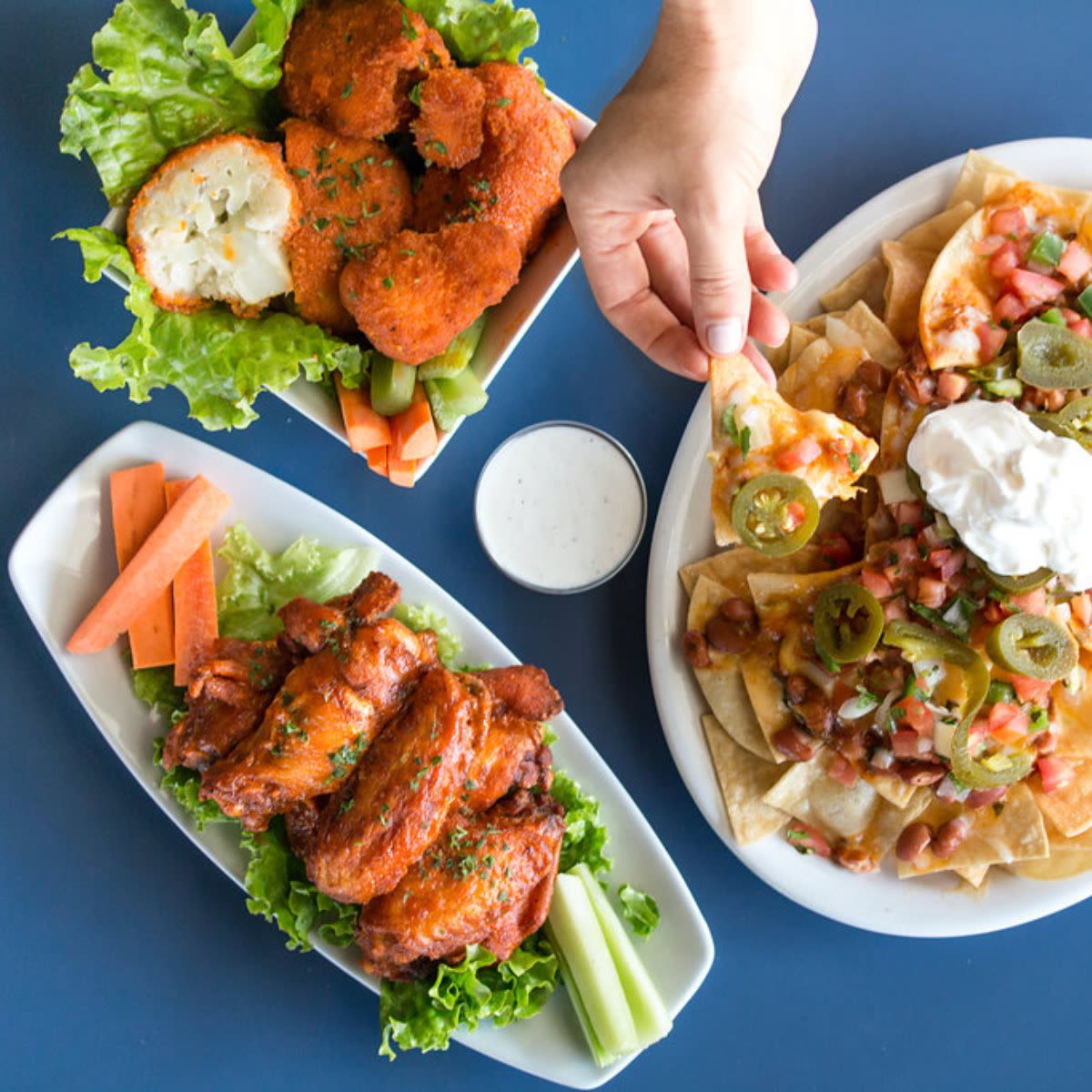 33 Taps $150 Gift Card Giveaway in 3725 W. Sunset Blvd. at 33 Taps