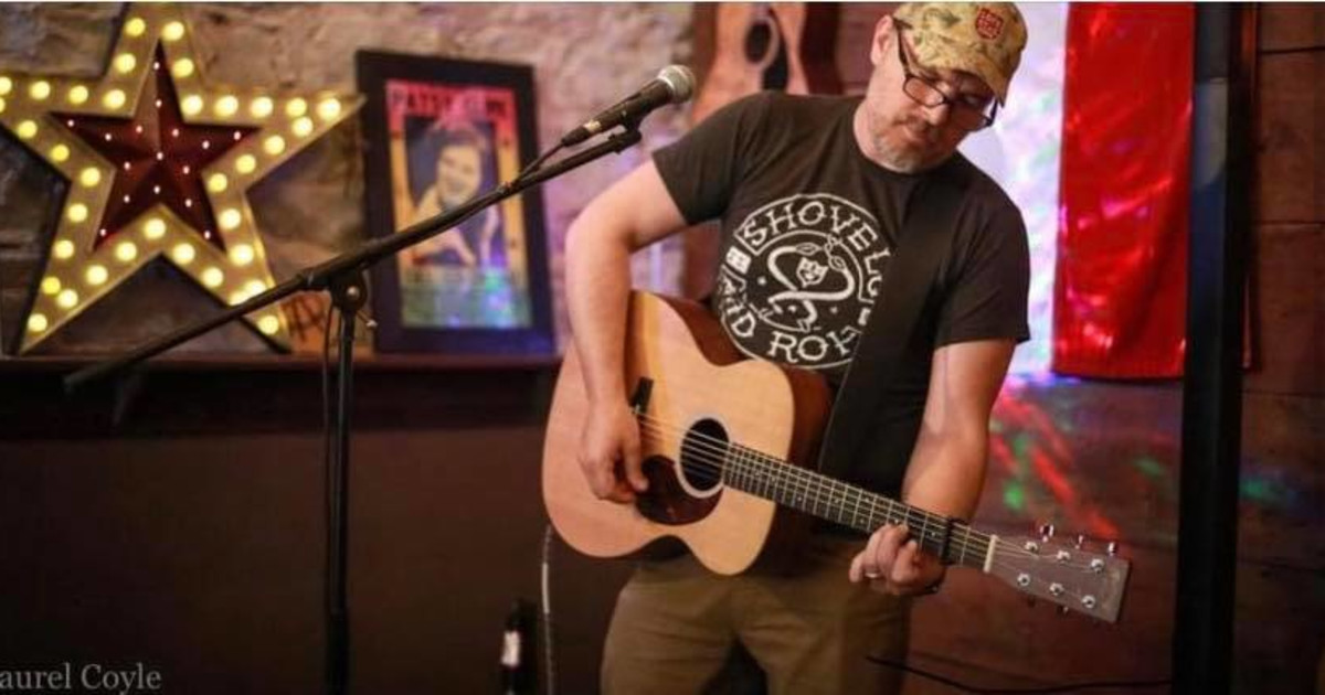 Live Music: Richard Watson in Dripping Springs at 12 Fox Beer Co.
