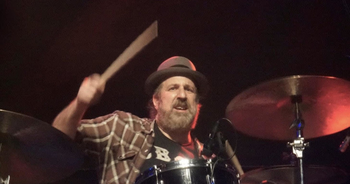 Aaron Comess w/ Teddy Kumpel, Richard Hammond, Keith Loftis,