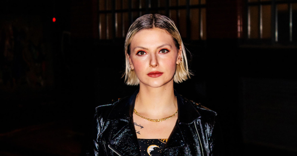 Elena in NYC at Rockwood Music Hall: Stage 3