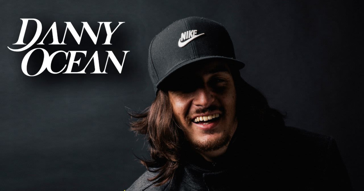 Danny Ocean en Tijuana en Downtown Food Court & Bar