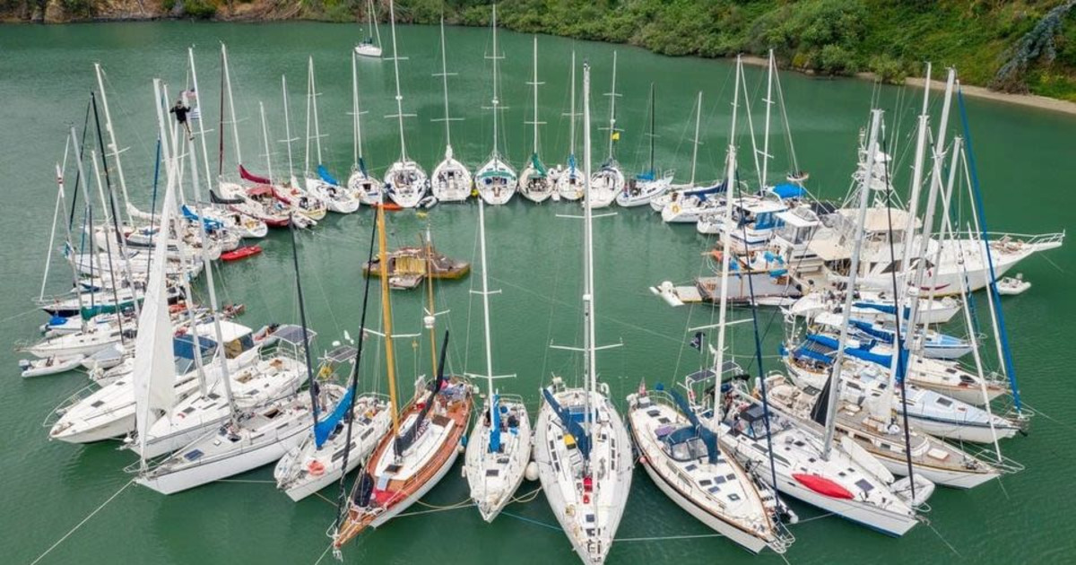 Hiyc Raft Up in Old Hickory at Harbor Island Yacht Club