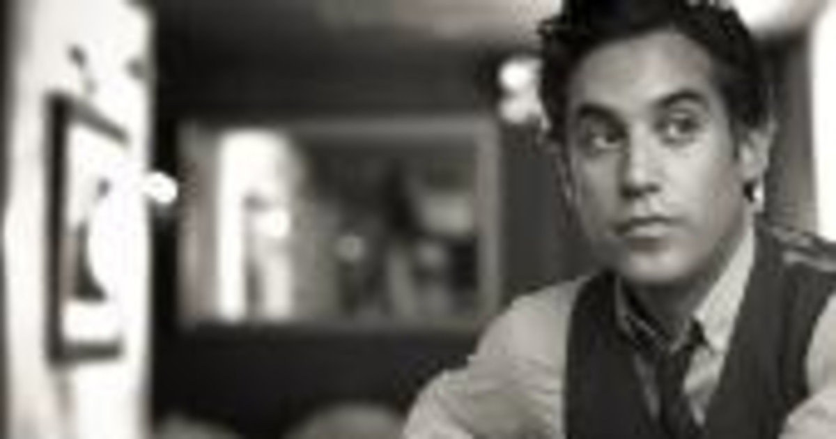 JOSH RADIN w/SCHUYLER FISK in Austin at Brushy Street Commons