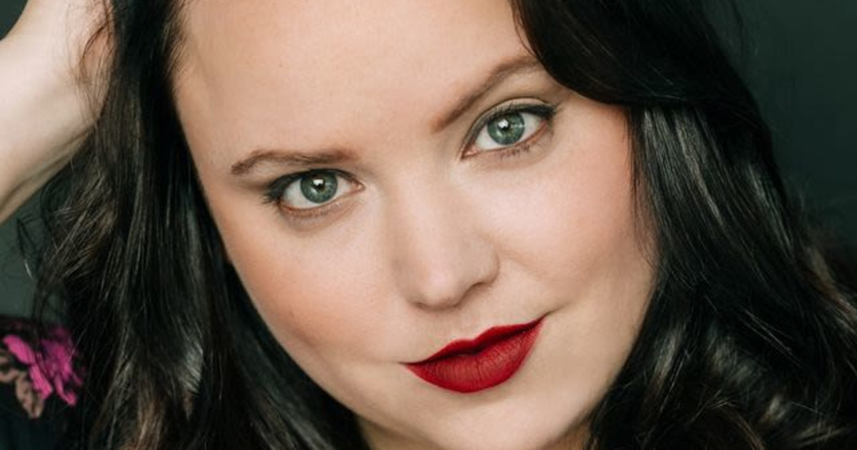 Early Show: Steffanie Davis in Vancouver at Guilt & Company