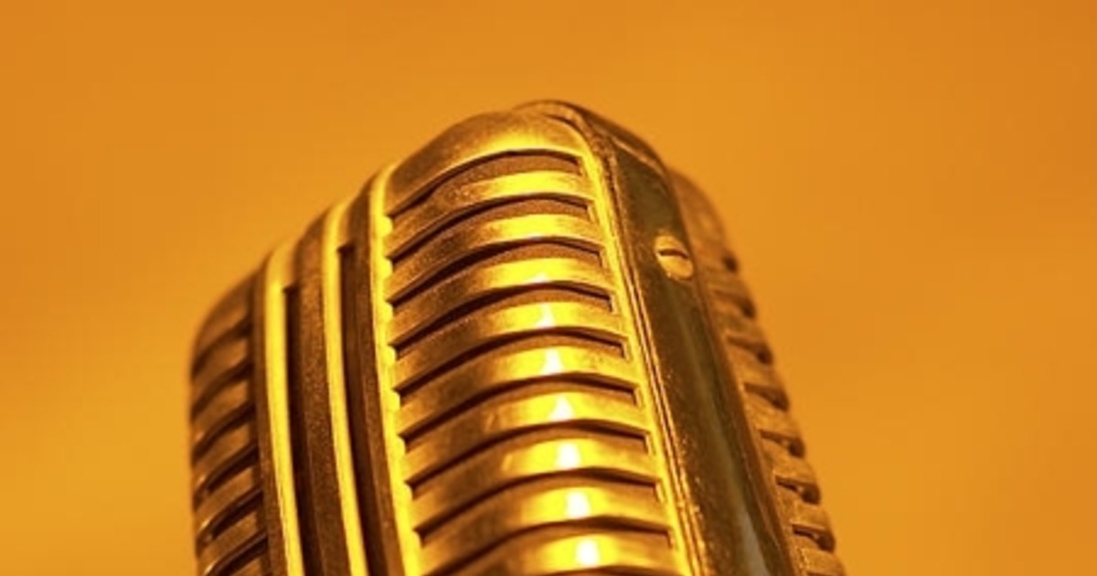 Matt Bearden w/ Lisa Delarios and Reess Kennedy 9:30 / Matt