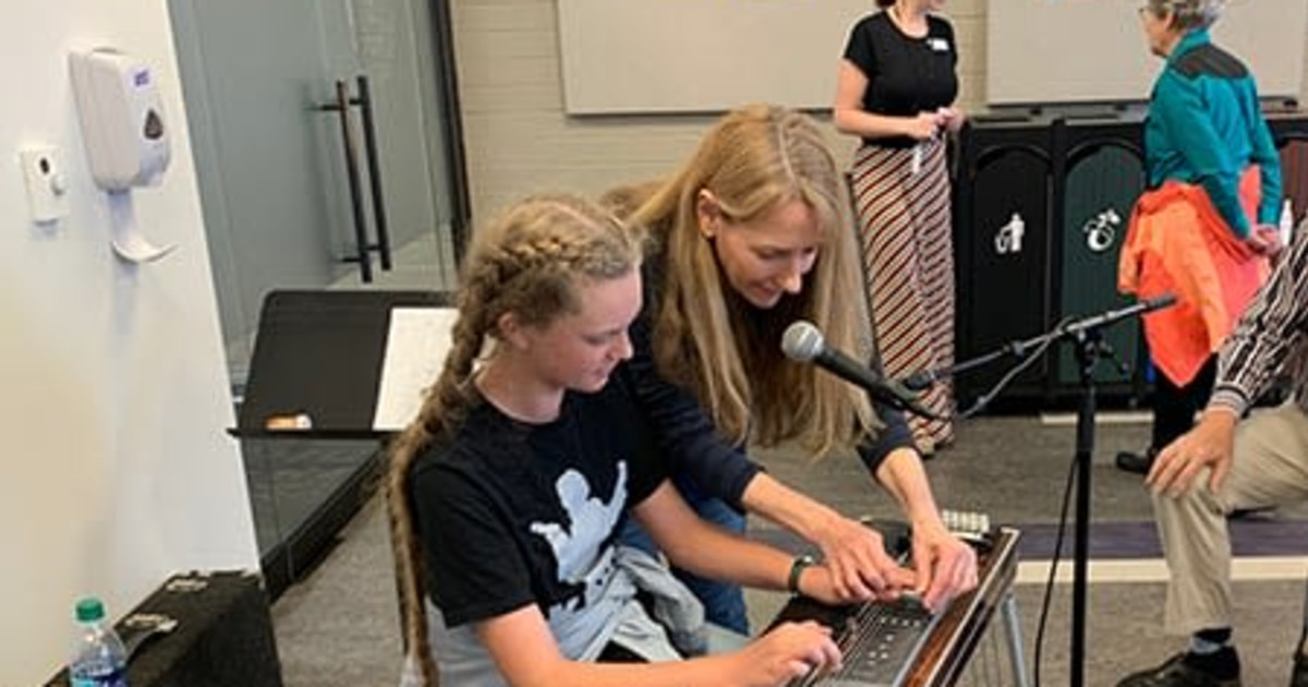 Family Program: Explore Steel Guitar in Nashville at Country